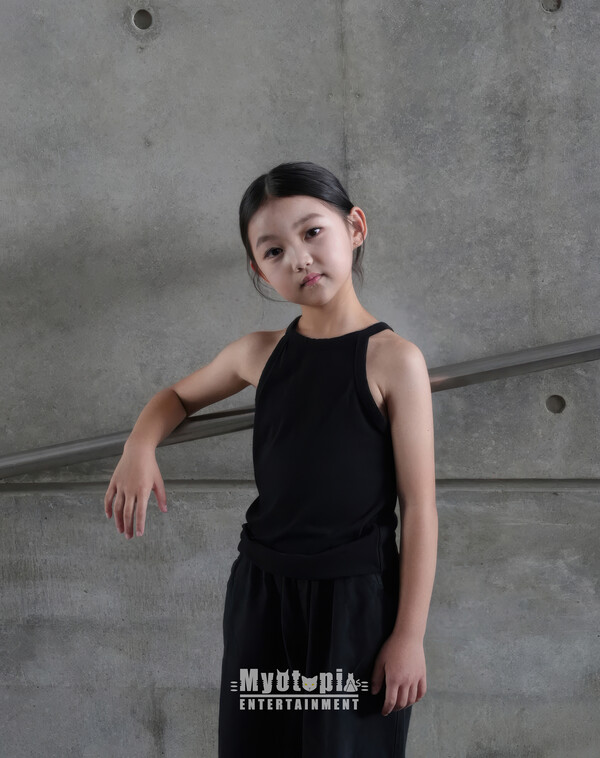 키즈 모델 문시아, ‘스위티 스쿼드(Sweety Squad)’ 데뷔 싱글 Make You Dance 참여